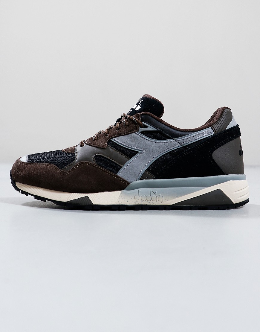 Diadora N9002 Polar Trainers Dark Brown - Terraces Menswear
