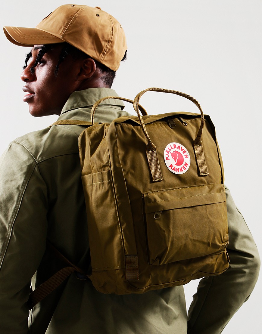 FJÄLLRÄVEN Kanken Backpack Foliage Green - Terraces Menswear