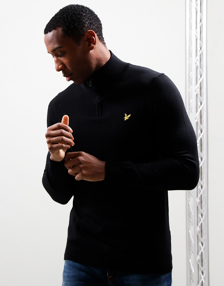 Lyle & Scott 1/4 Zip Merino Sweat Jet Black - Terraces Menswear