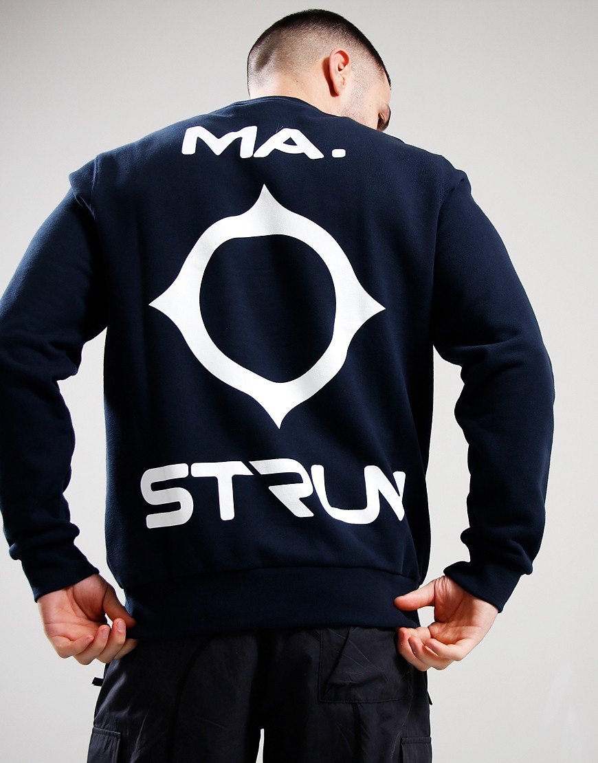 MA.Strum Back Logo Crew Sweat Ink Navy - Terraces Menswear