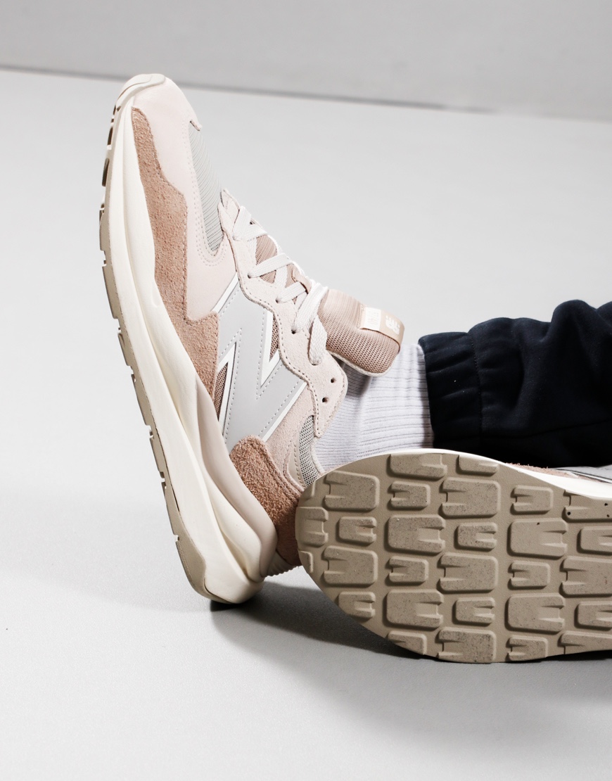 New Balance 57/40 Trainers Moonbeam/Sea Salt/Mindful Grey - Terraces ...